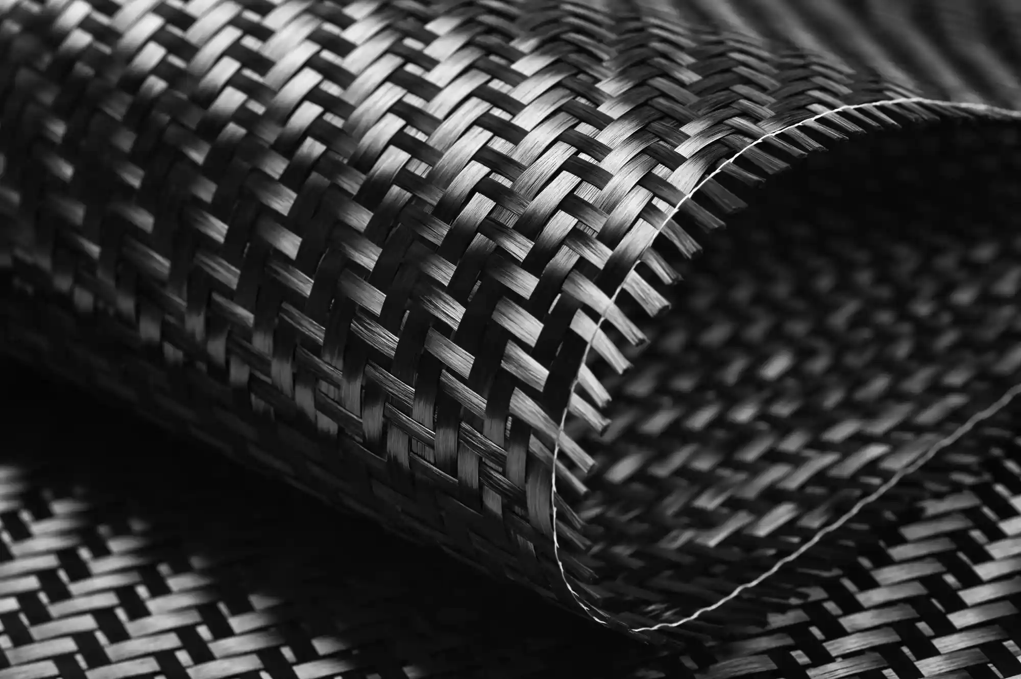 Aramid Fiber vs Carbon Fiber, What Are The Differences - nqfiberglassmesh
